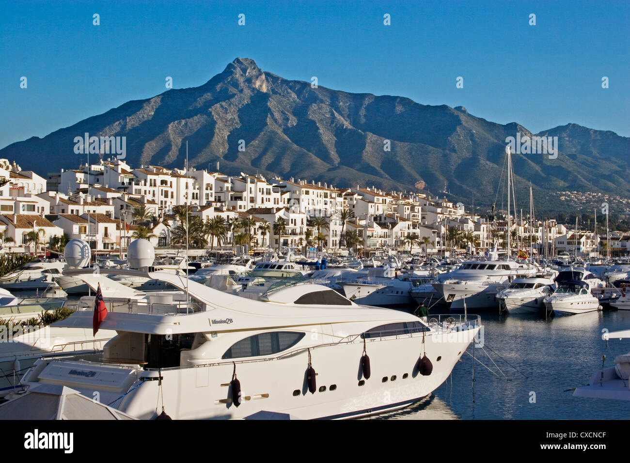 Puerto jose banus hi-res stock photography and images - Alamy