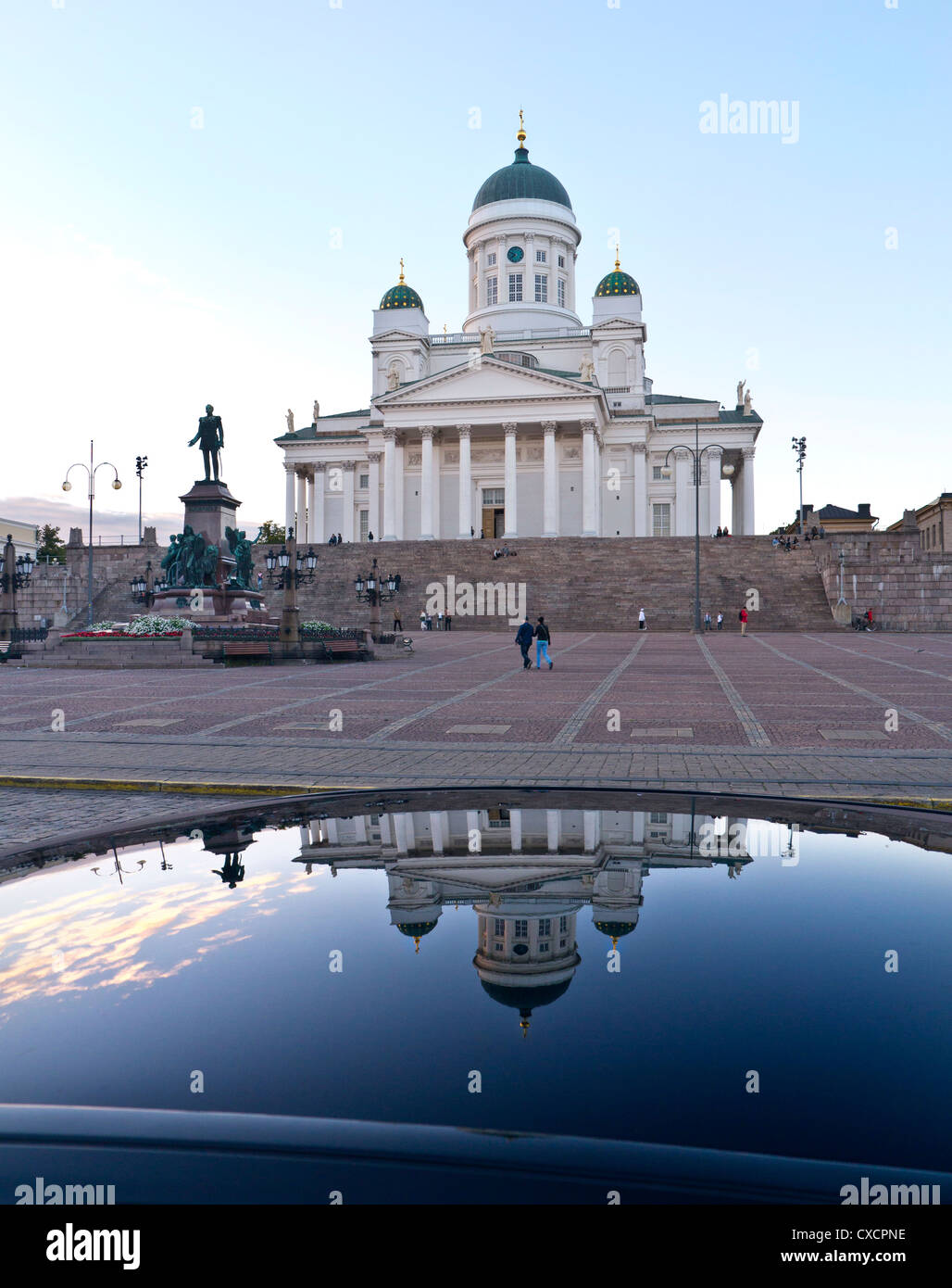 Helsinki landmark hi-res stock photography and images - Alamy