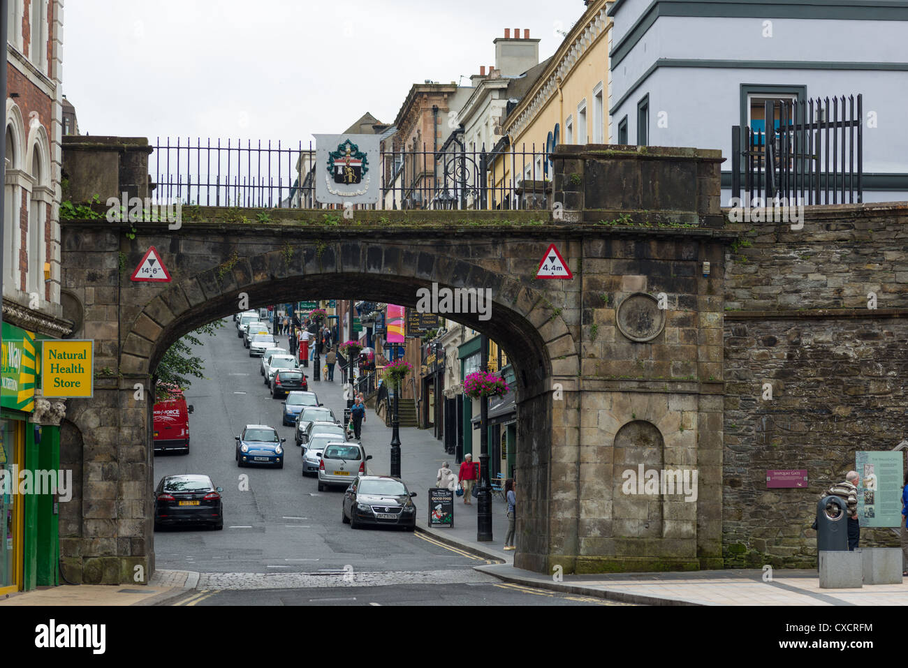 shipquay street and shipquay gate with guildhall inside the walls of ...