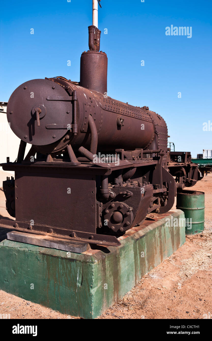 A rusty old train engine in The Carnarvon Heritage Precinct Stock Photo ...