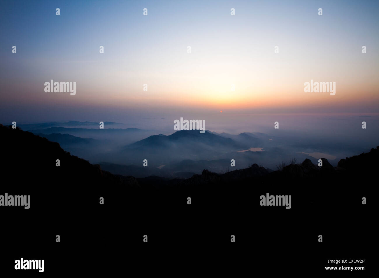 Taishan mountain aerial hi-res stock photography and images - Alamy