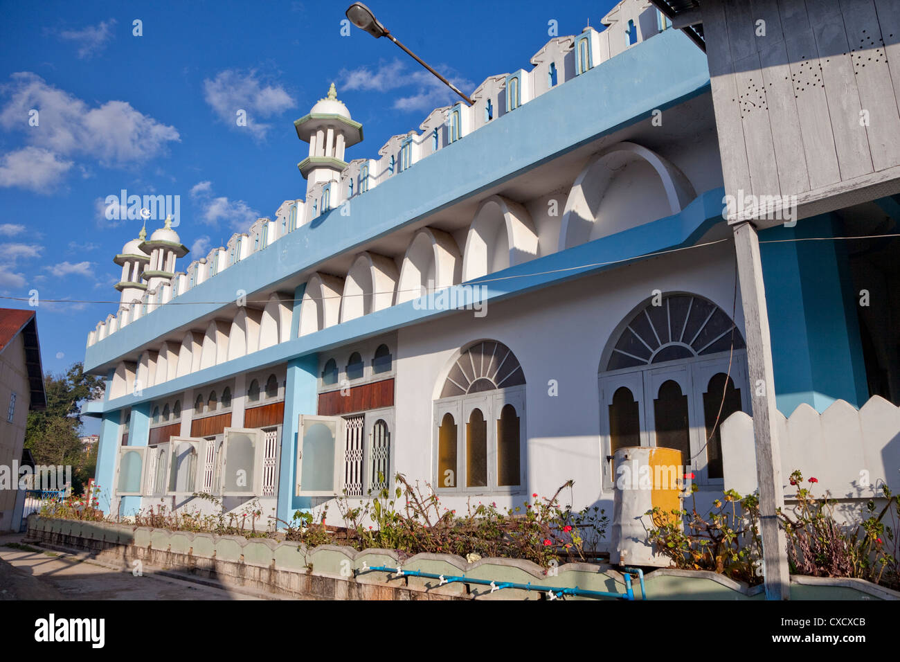 Mosque built hi-res stock photography and images - Alamy