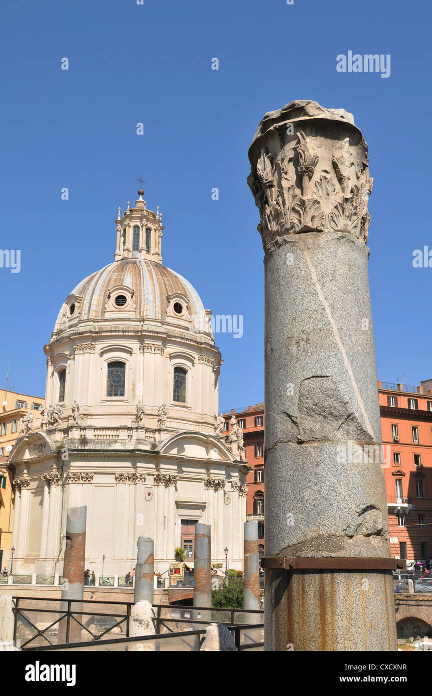 Architecture of Roman vestiges in Rome, Italy Stock Photo - Alamy
