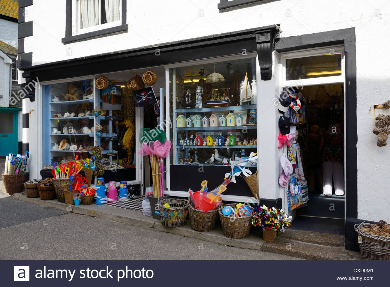 Tourist Gift Shop High Resolution Stock Photography and Images - Alamy
