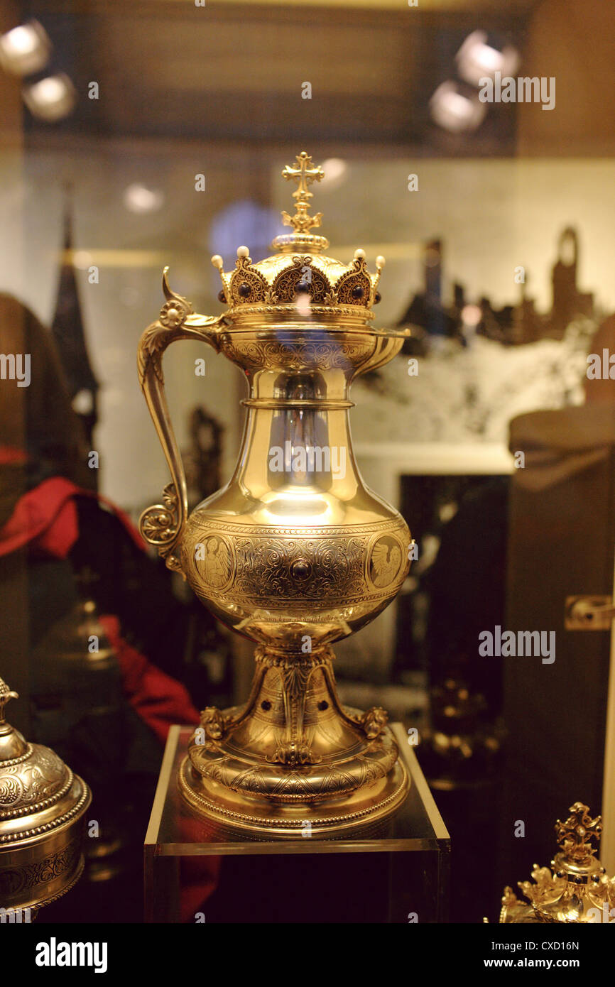 Pot church hi-res stock photography and images - Alamy