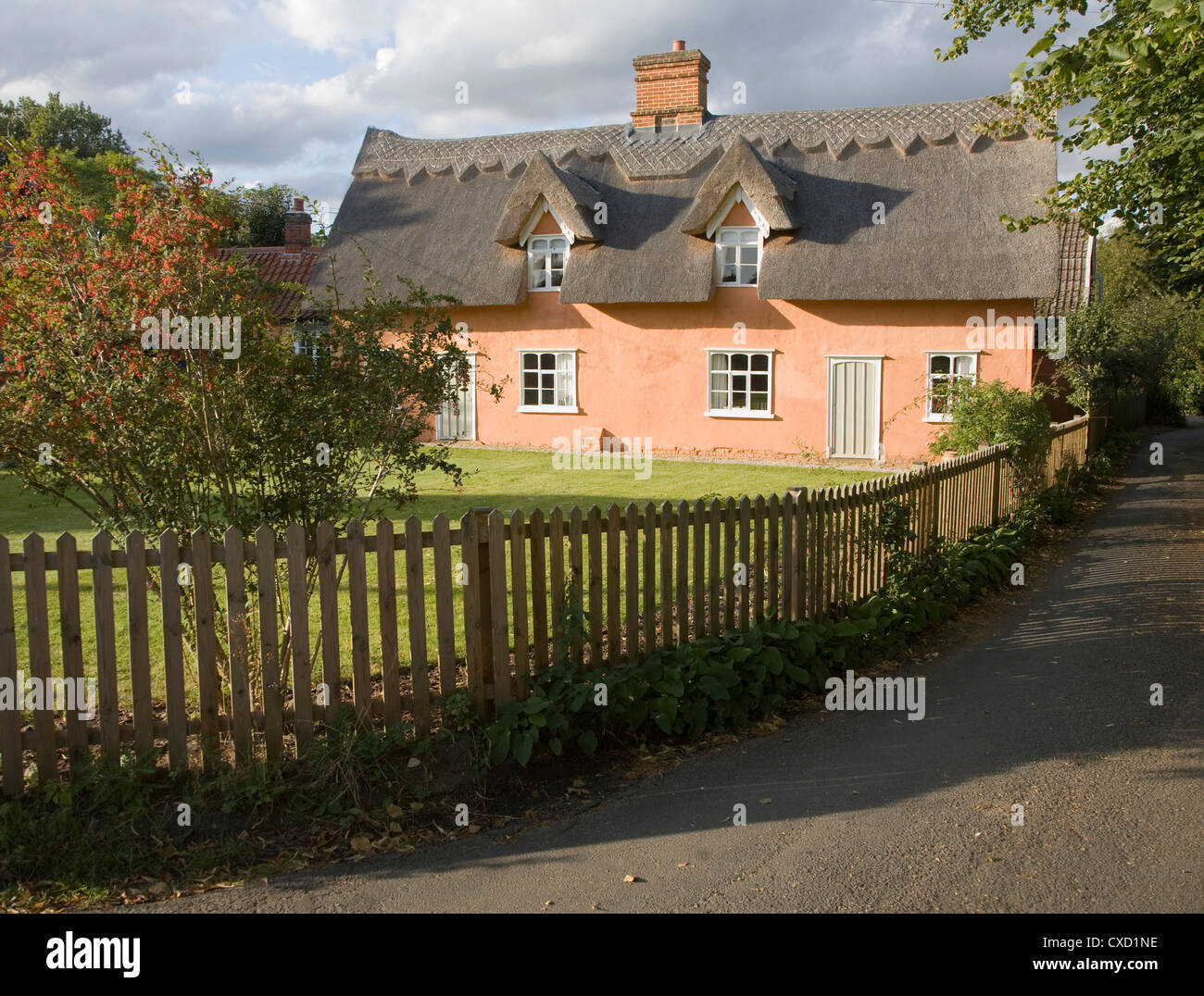 Pretty thatched cottage Ufford Suffolk England Stock Photo - Alamy