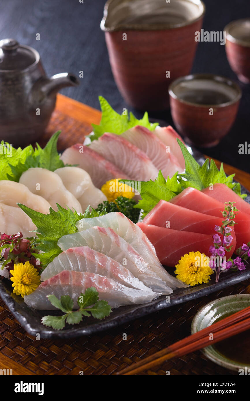 Four Assorted Sashimi, Lean Tuna, Sea Bream, Scallop and Greater ...