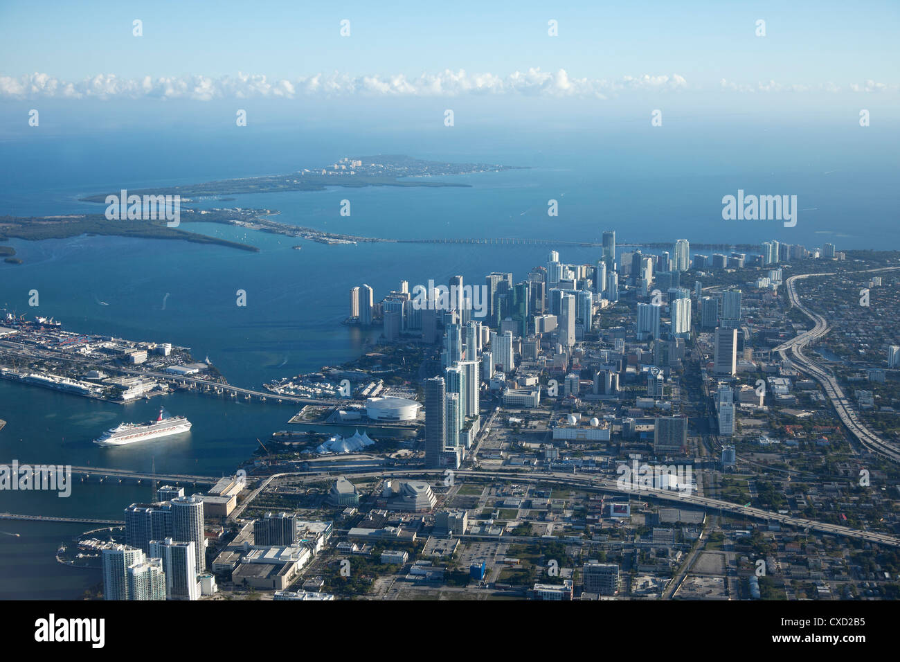 Miami aerial hi-res stock photography and images - Alamy
