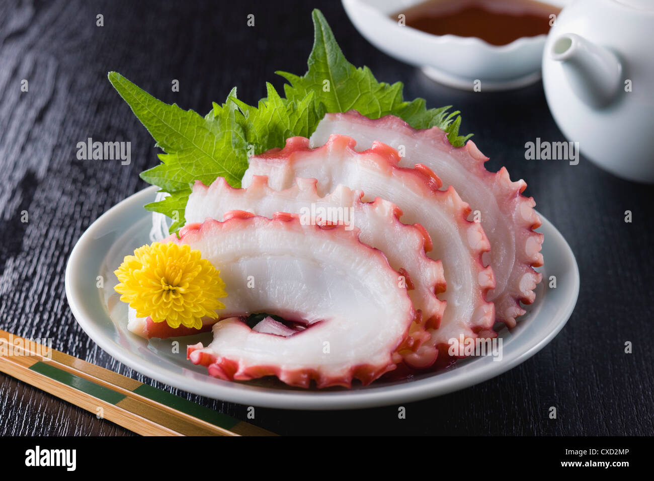 Tako sashimi hi-res stock photography and images - Alamy