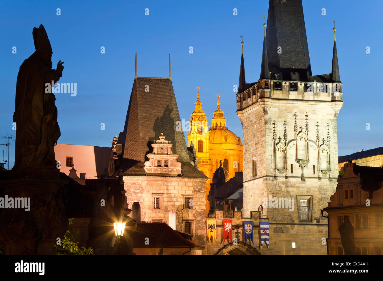 Charles Bridge, UNESCO World Heritage Site, Prague, Czech Republic ...