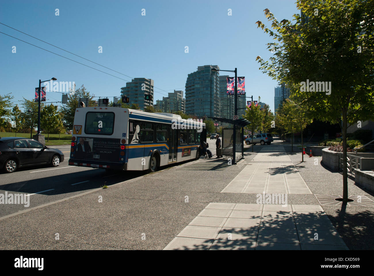 An Uptown Bus, Vancouver, Canada Stock Photo - Alamy