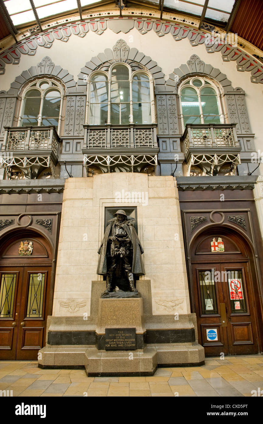 The Great Western Railway War Memorial is a monument in London Stock ...