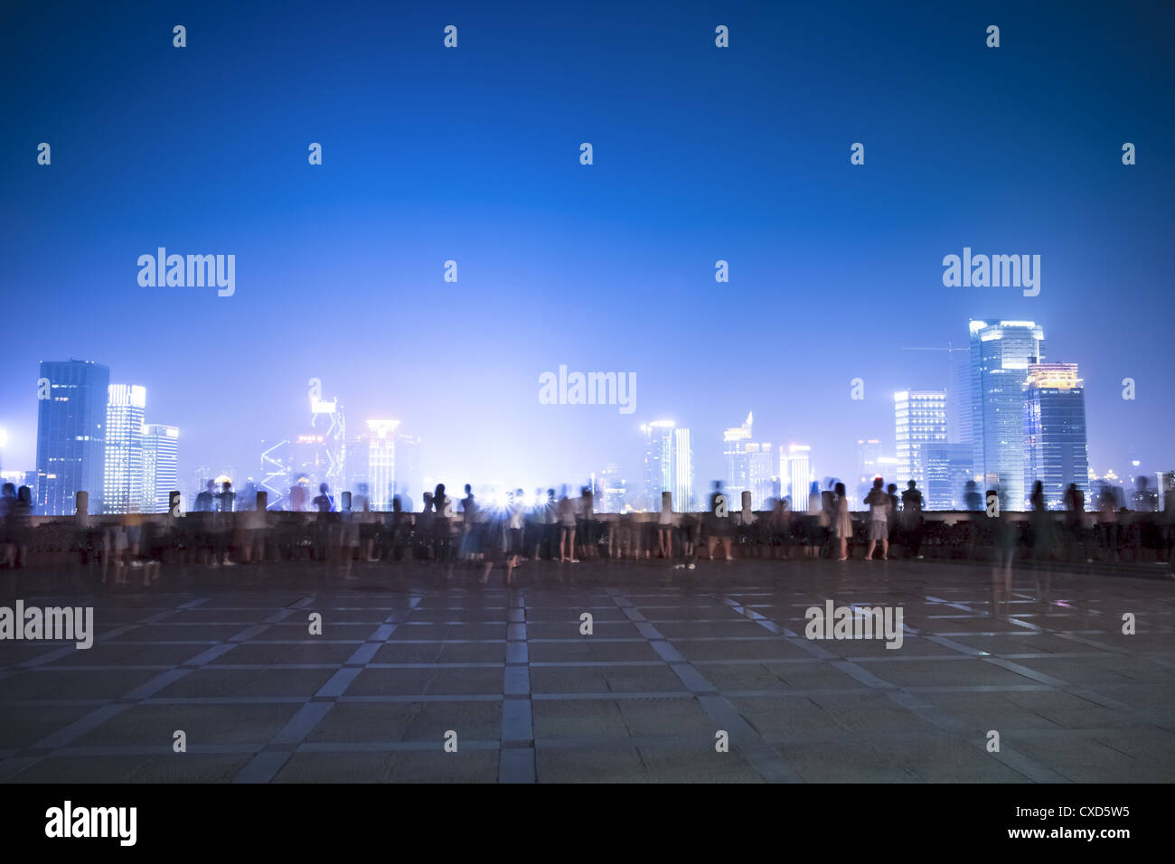 Night scenes hi-res stock photography and images - Alamy