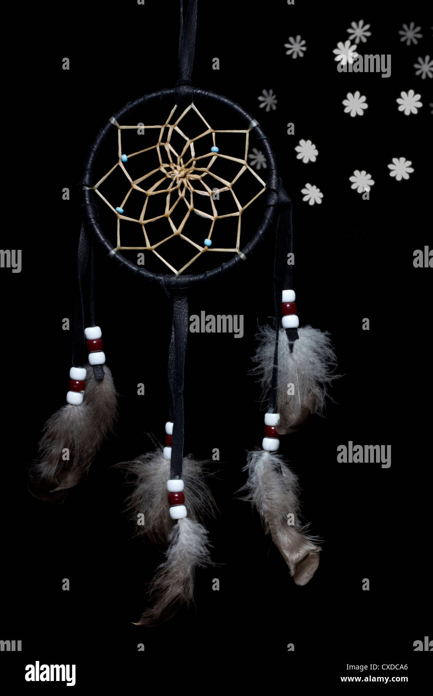 Ojibwe dream catcher hi-res stock photography and images - Alamy