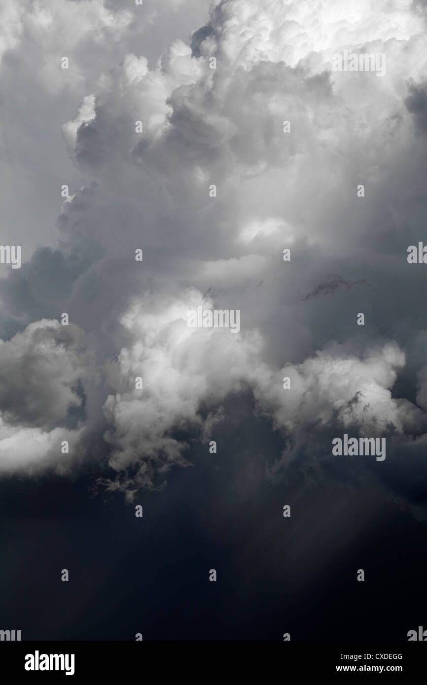 Cloud edges hi-res stock photography and images - Alamy