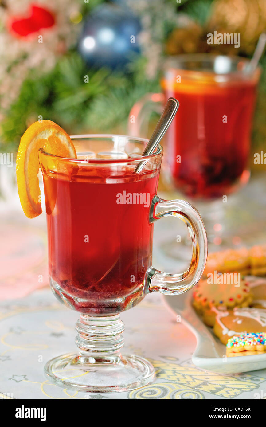 Winter hot fruit punch hi-res stock photography and images - Alamy