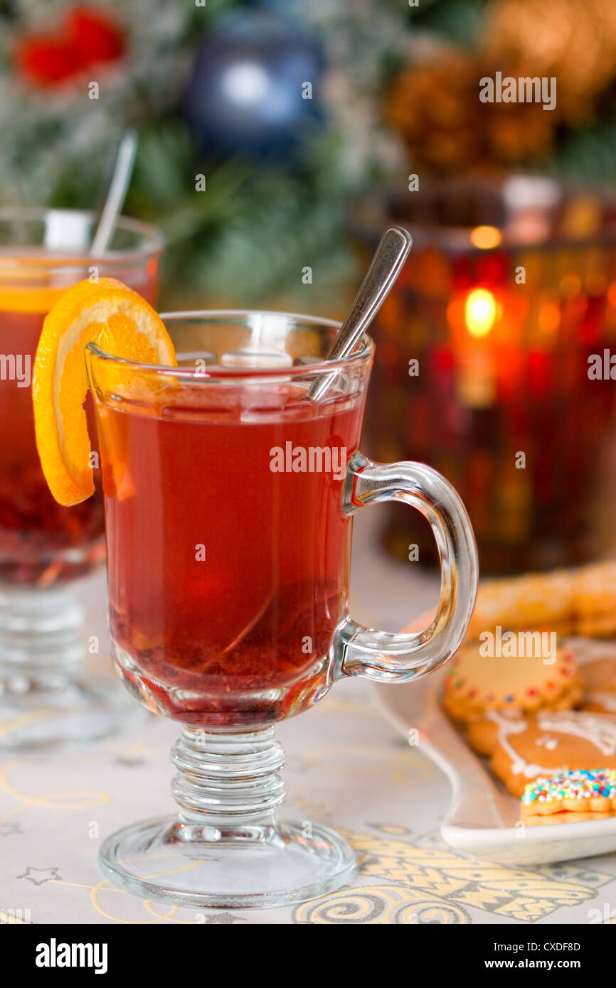 Punch of clove hi-res stock photography and images - Alamy