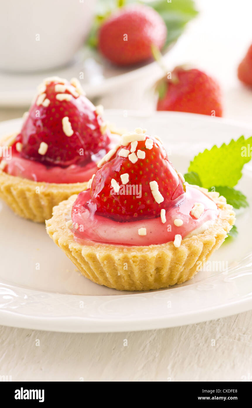 Strawberry torte hi-res stock photography and images - Alamy