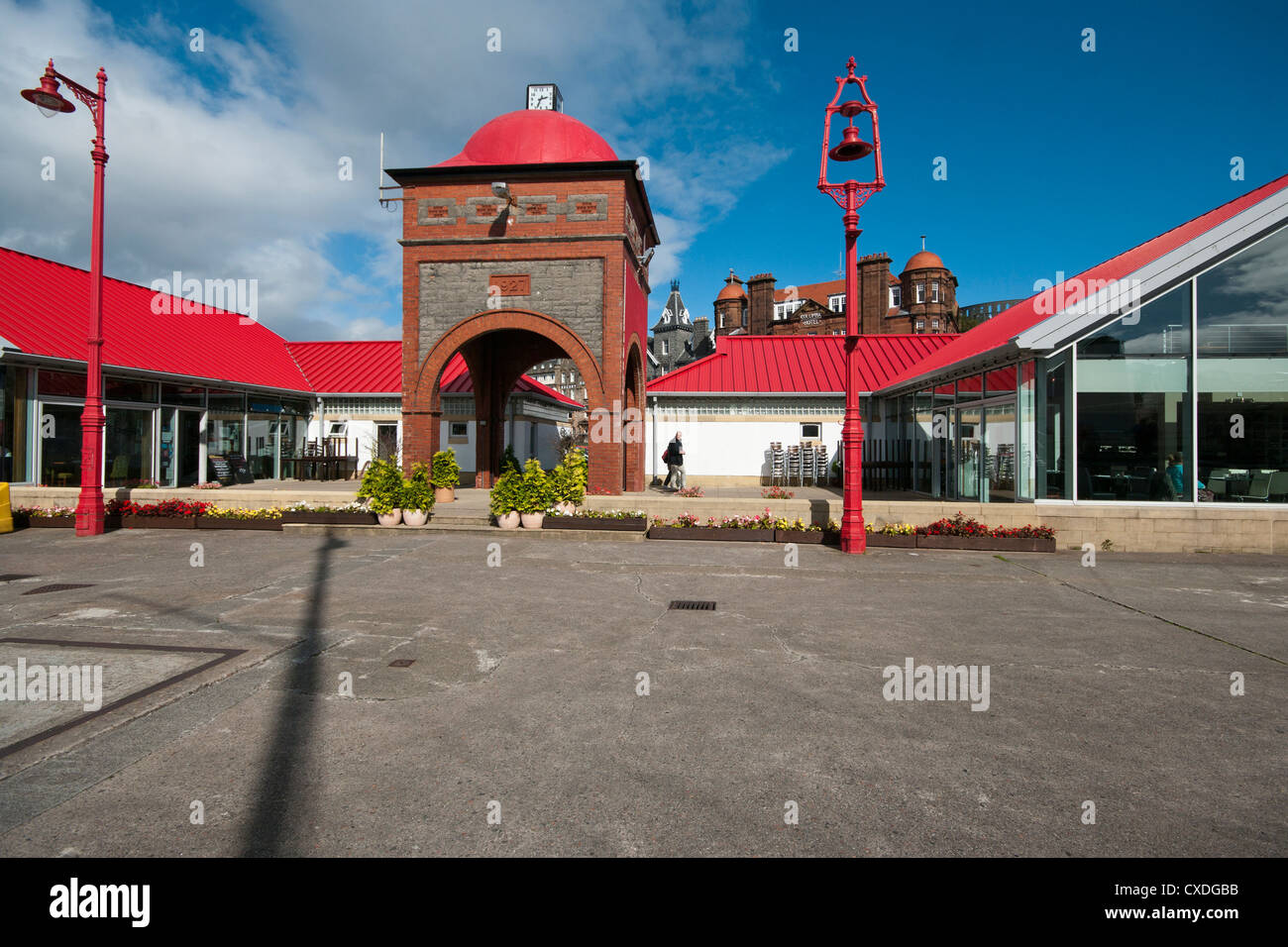 Oban pier hi-res stock photography and images - Alamy