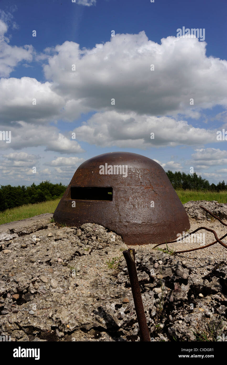 Gun turret fortress fort douaumont hi-res stock photography and images ...