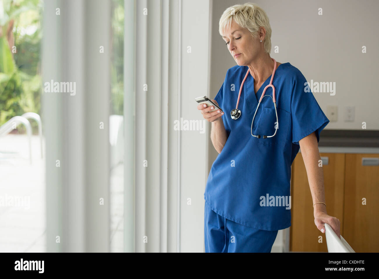 Doctor text hi-res stock photography and images - Alamy