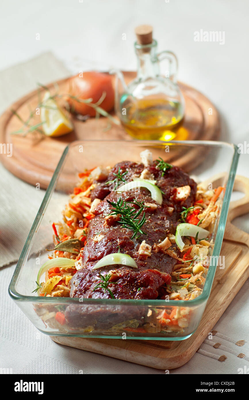 Meat bowl hi-res stock photography and images - Alamy