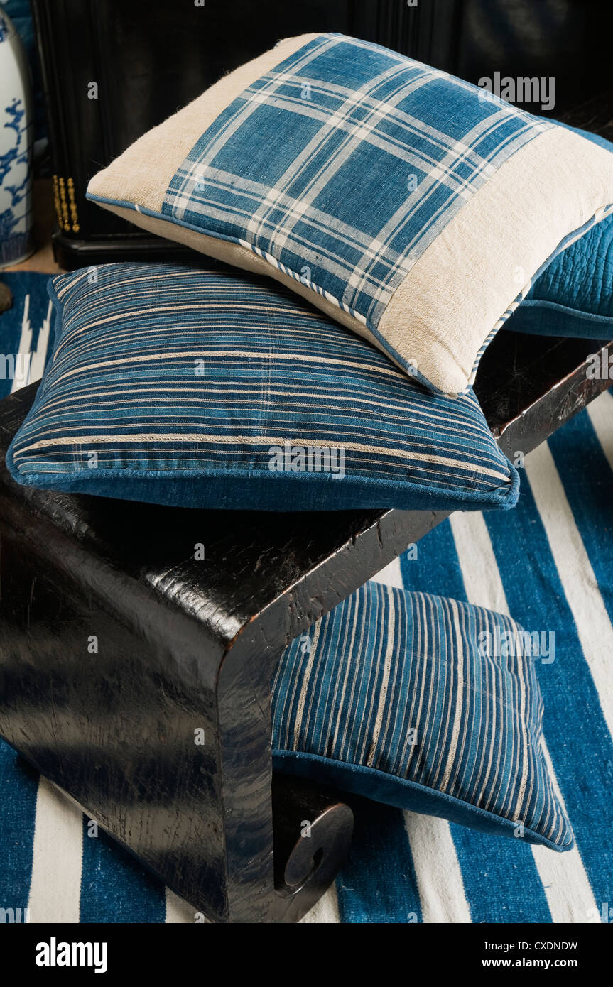 Patterned fabric cushions hi-res stock photography and images - Alamy