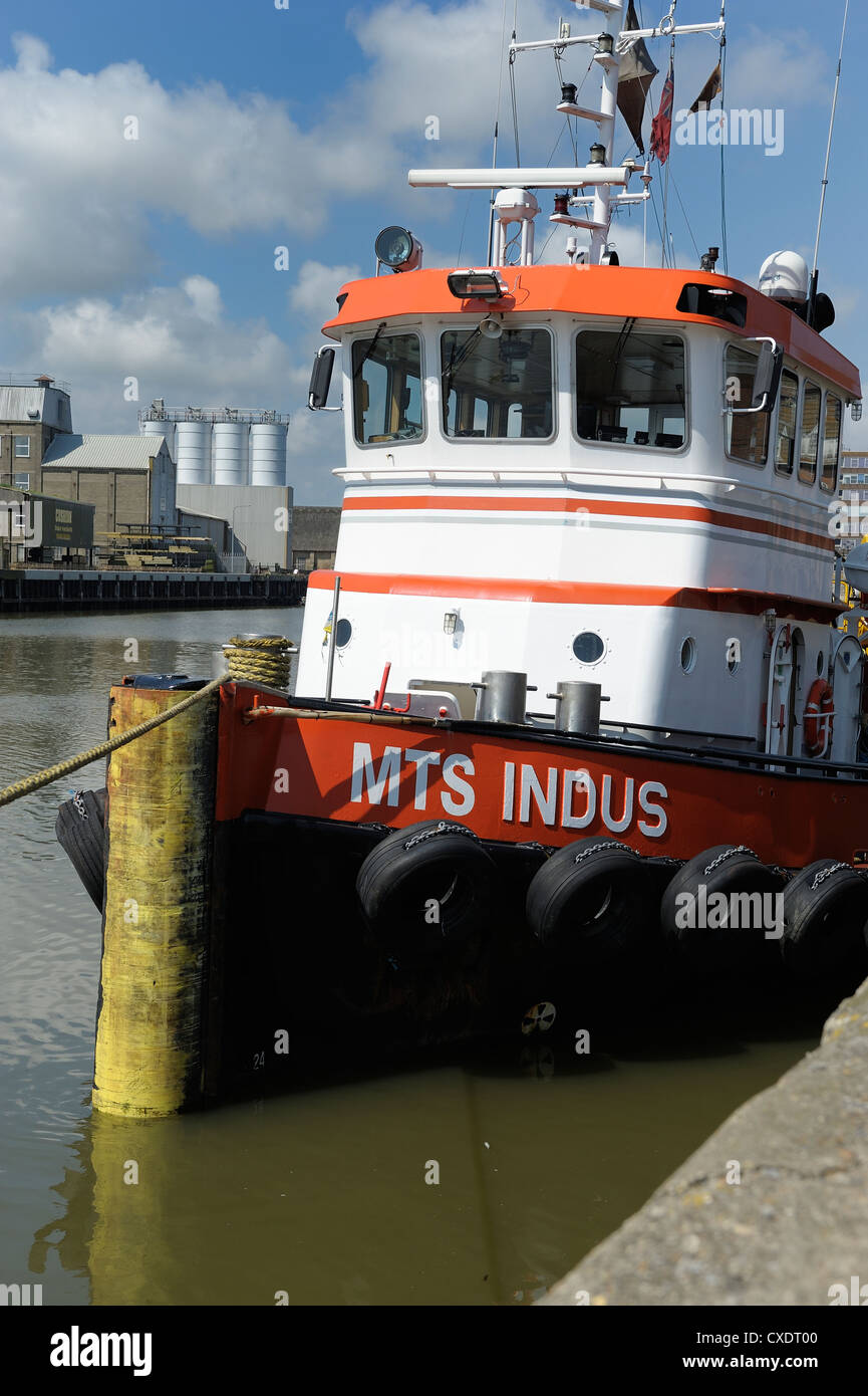 Dutch tug hi-res stock photography and images - Alamy