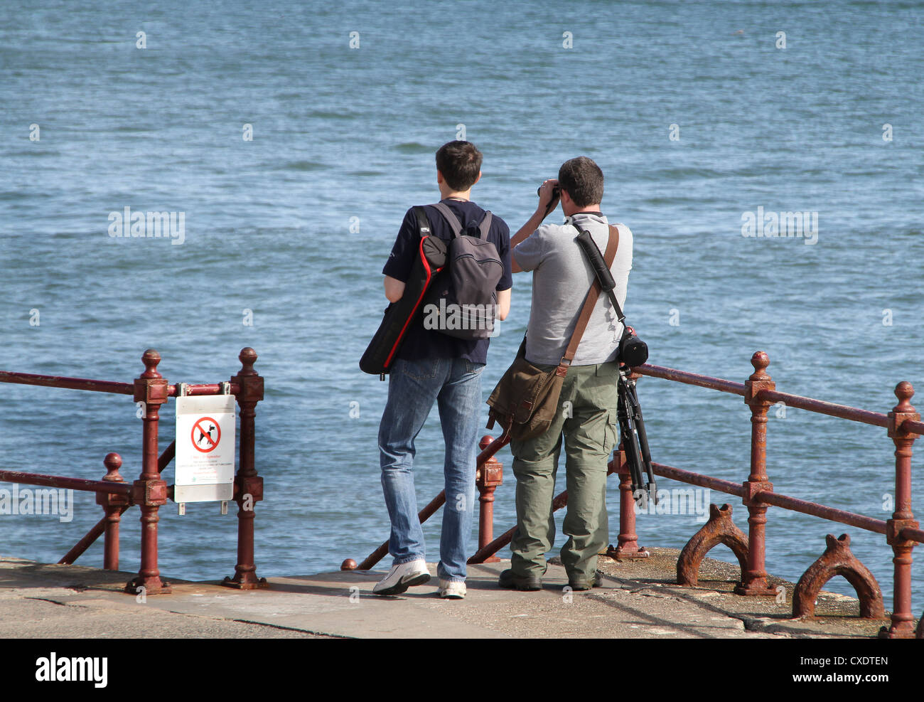 Two watchers hi-res stock photography and images - Alamy