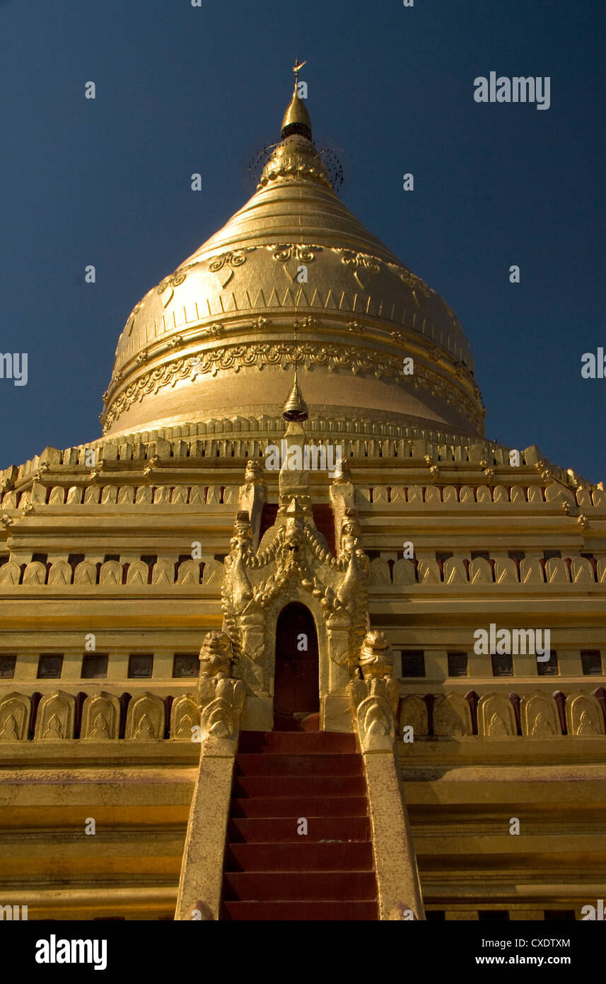 Shwezigon Paya, Bagan (Pagan), Myanmar (Burma), Asia Stock Photo - Alamy