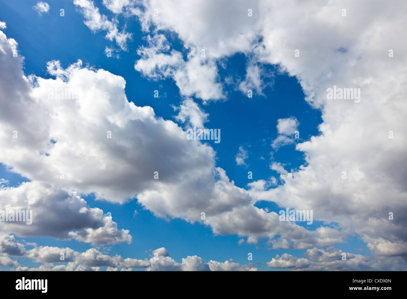 Dynamic cloud hi-res stock photography and images - Alamy