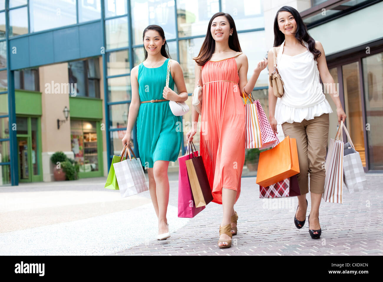 Best female friends shopping Stock Photo - Alamy