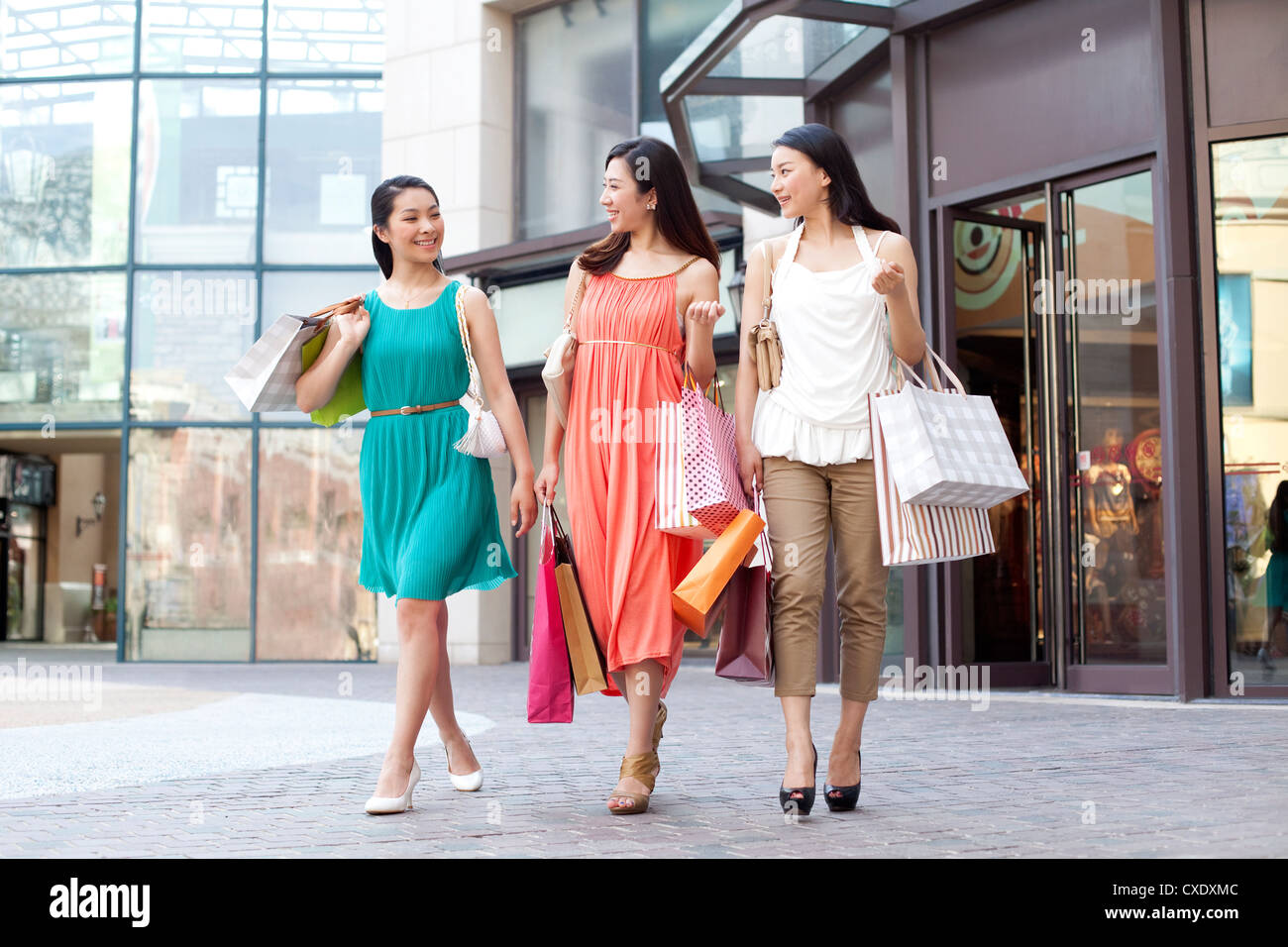 Best female friends shopping Stock Photo - Alamy