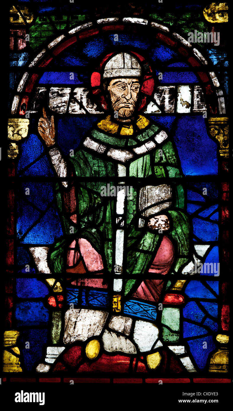 Thomas becket canterbury window hi-res stock photography and images - Alamy