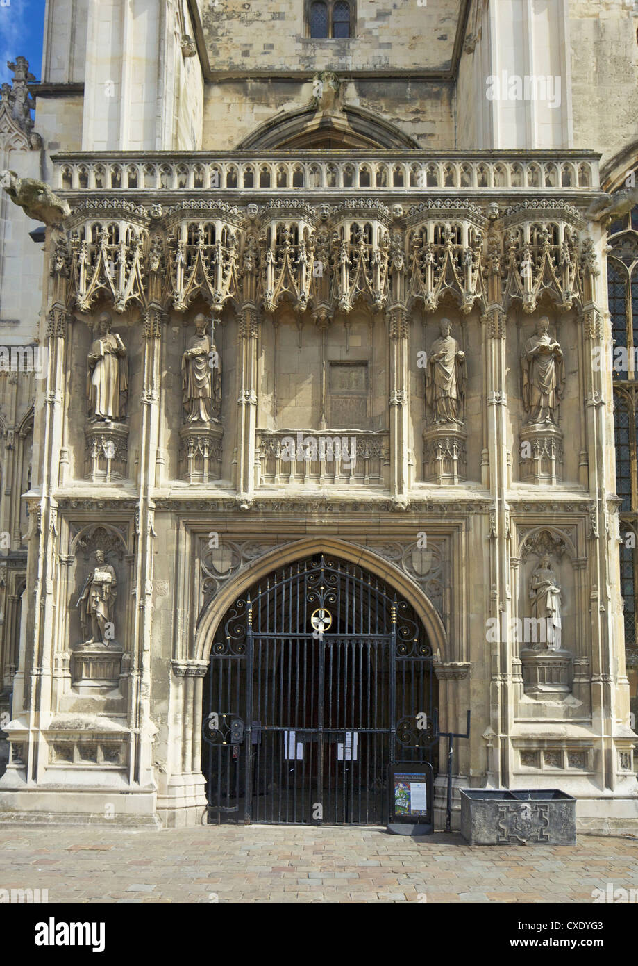 Gothic Romanesque High Resolution Stock Photography and Images - Alamy