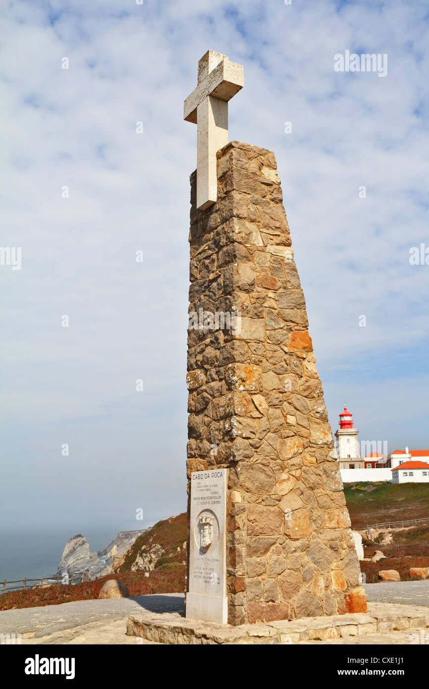 Cross and obelisk hi-res stock photography and images - Alamy