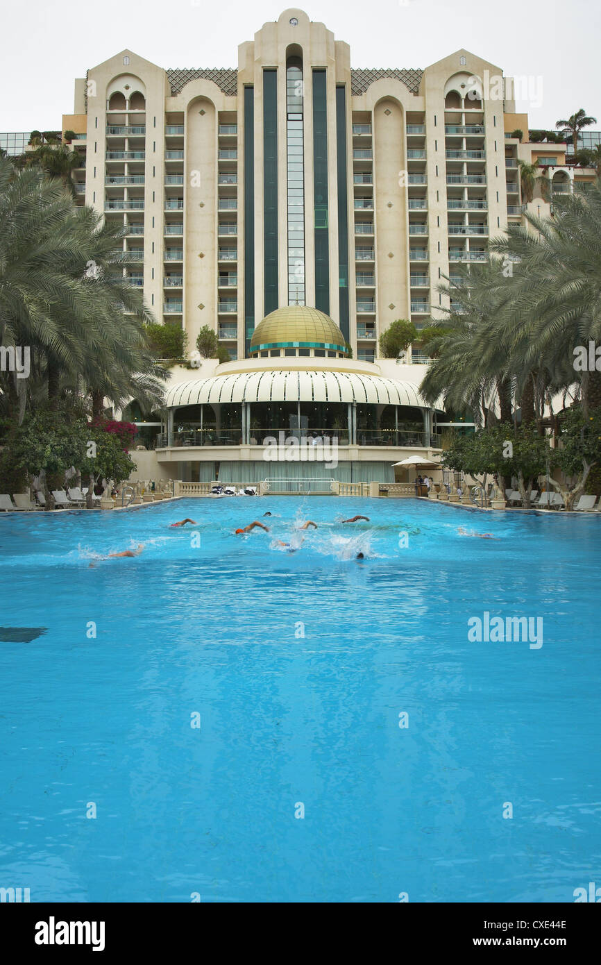 Speed swimming hi-res stock photography and images - Alamy