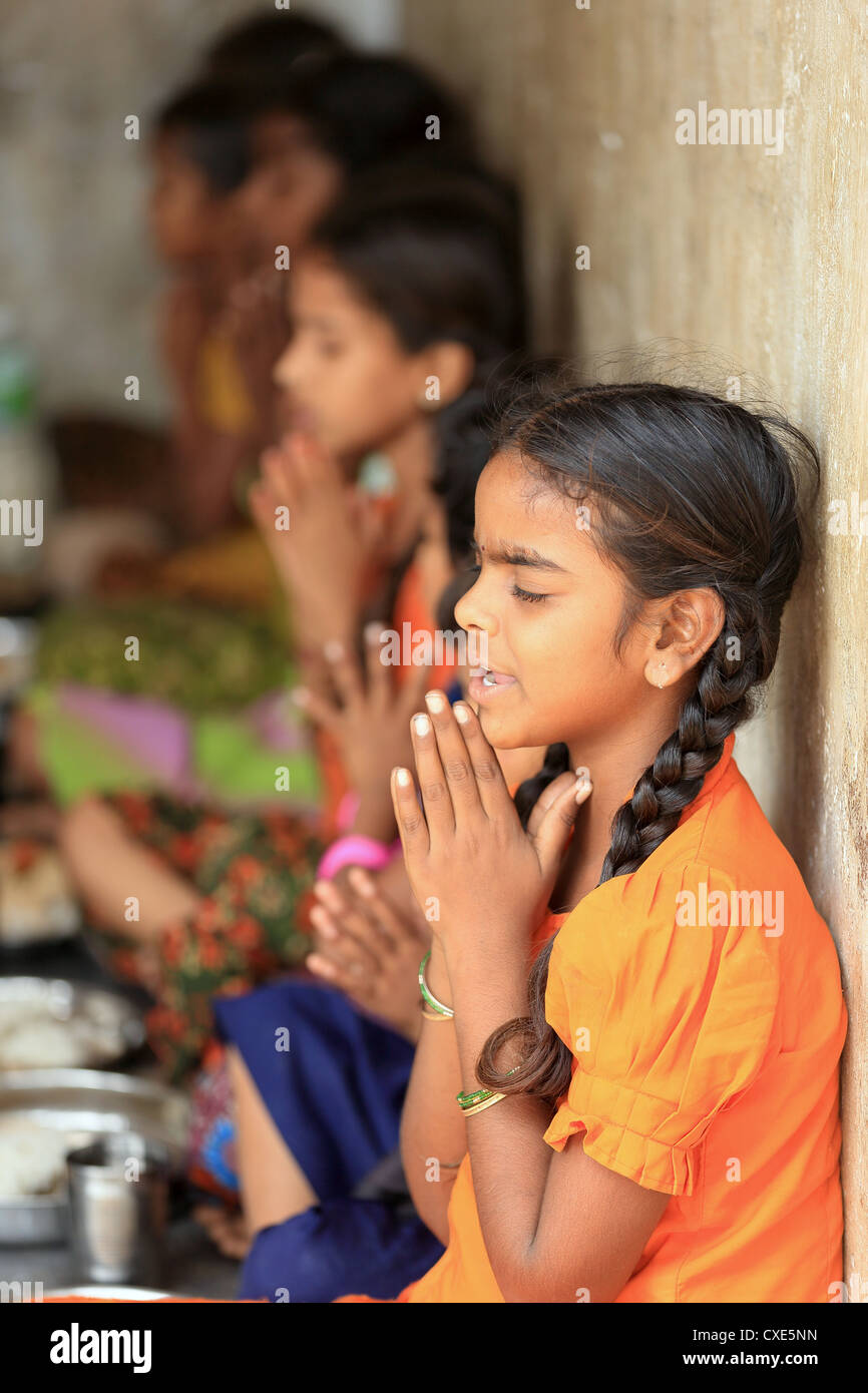 Hinduism prayer hi-res stock photography and images - Alamy