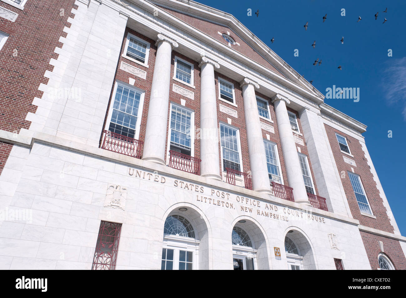 Post office court house hi-res stock photography and images - Alamy
