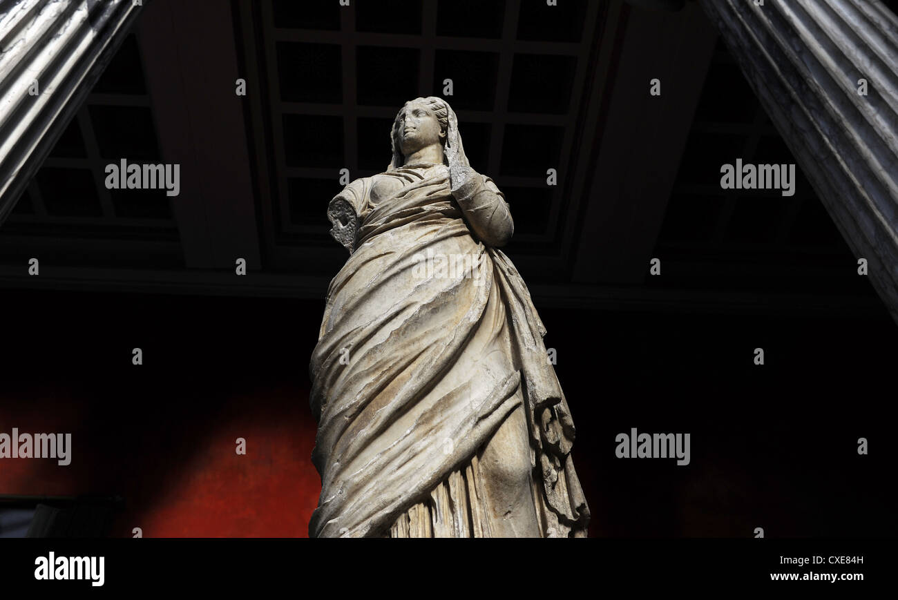 Matrona hi-res stock photography and images - Alamy