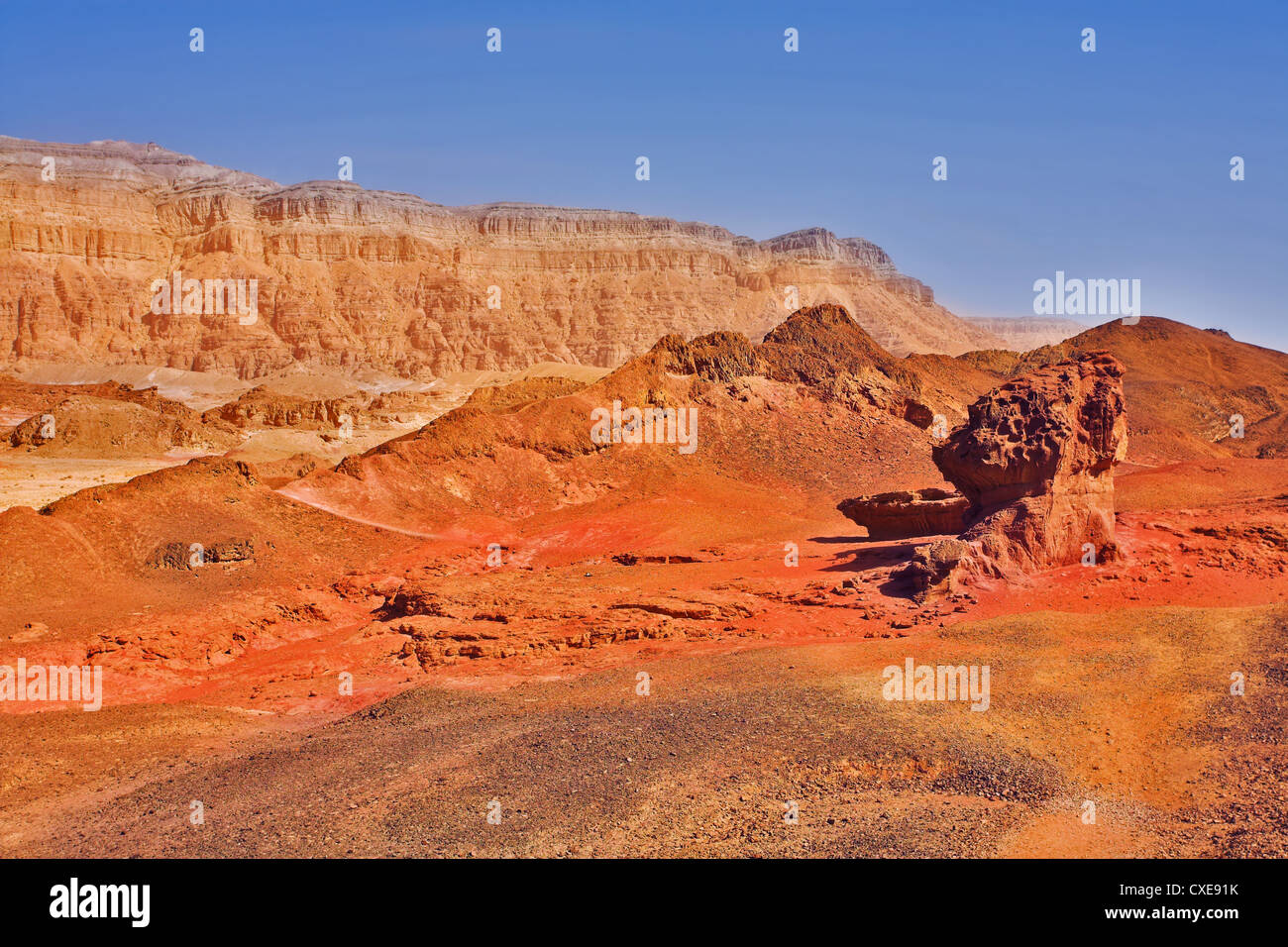 Red canyon sandstone israel hi-res stock photography and images - Alamy