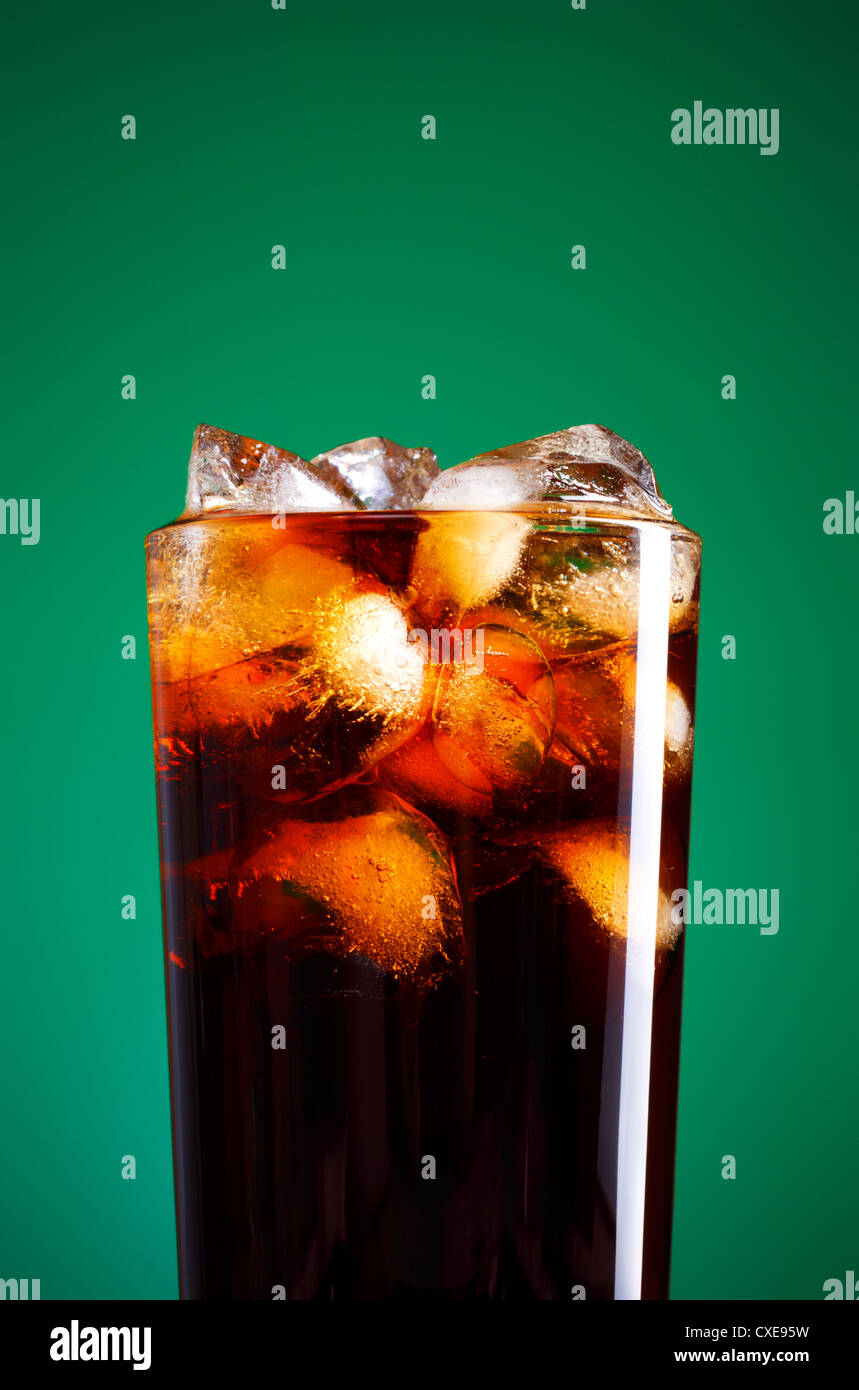 Cola glass hi-res stock photography and images - Alamy