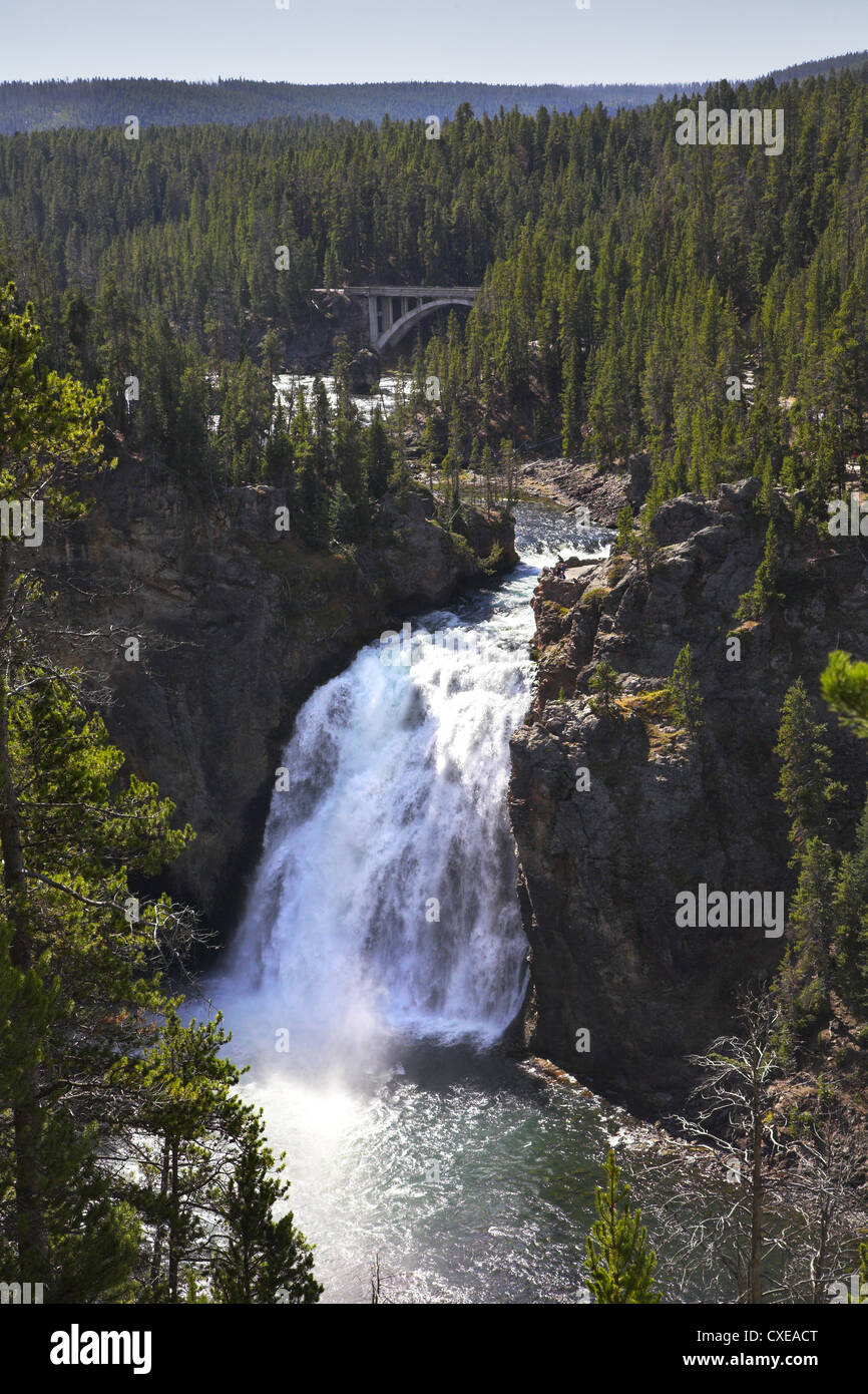 Roaring rock hi-res stock photography and images - Alamy