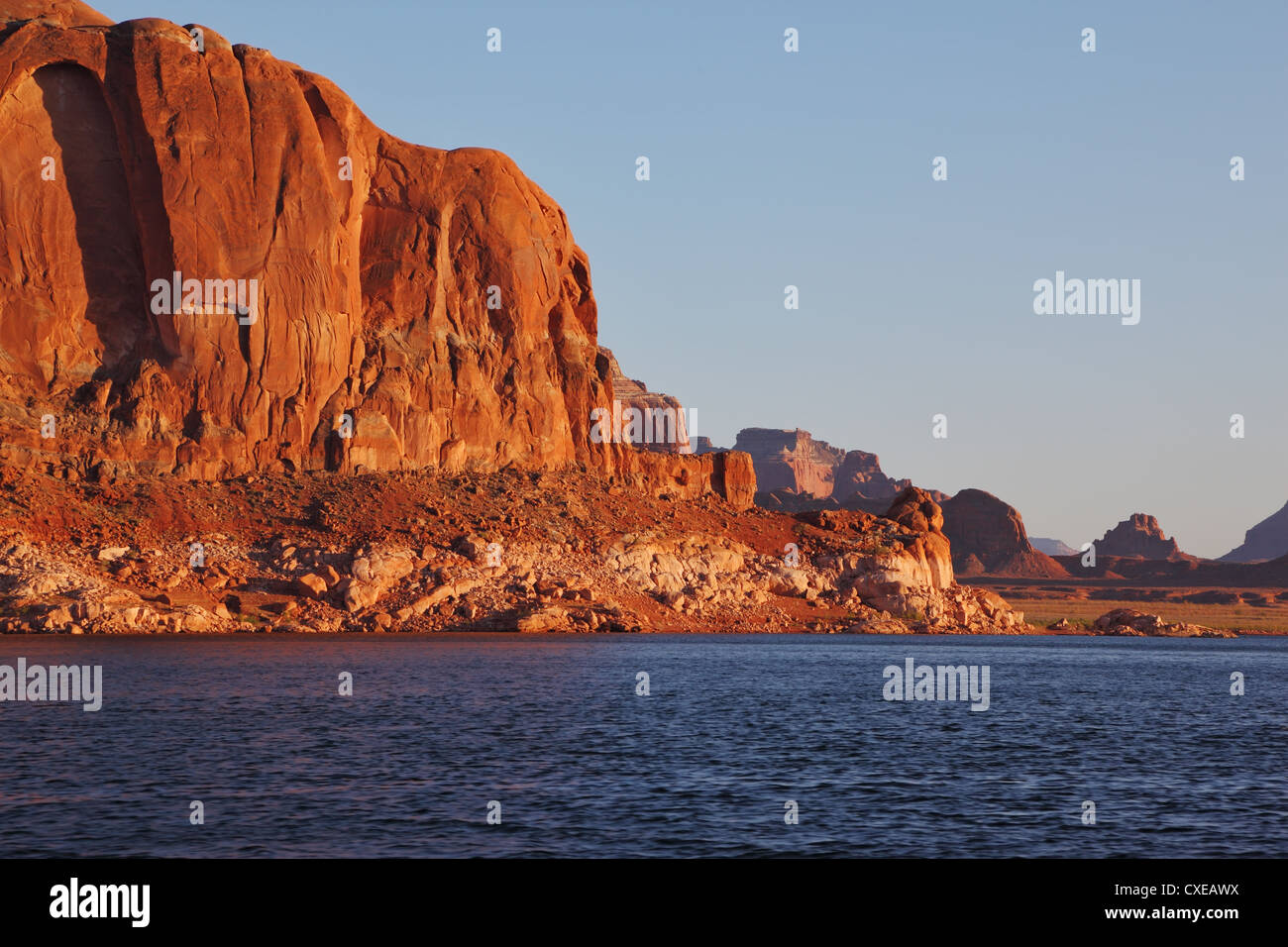 The shores of Lake Powell, Arizona Stock Photo - Alamy