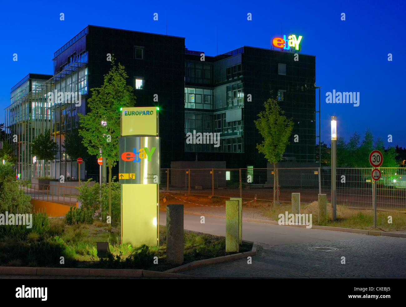 Ebay germany headquarters hi-res stock photography and images - Alamy