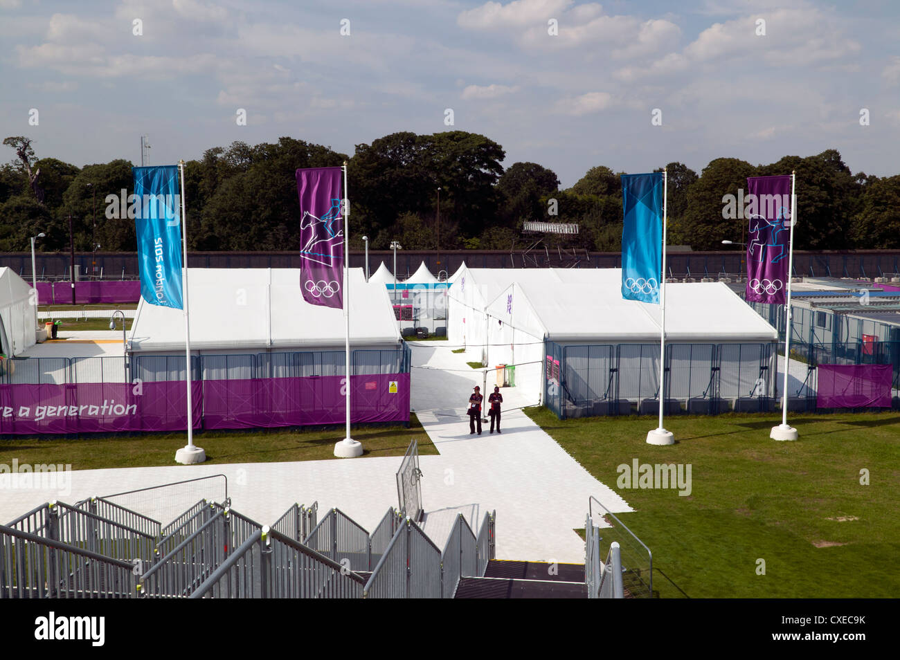 Stabling hi-res stock photography and images - Alamy