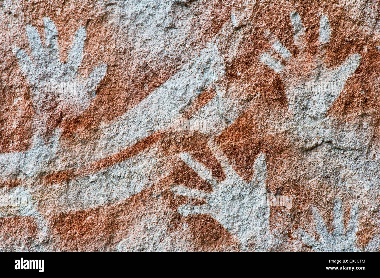 Aboriginal Rock Art Hands 20,000 Year Old Hand Seen For First Time