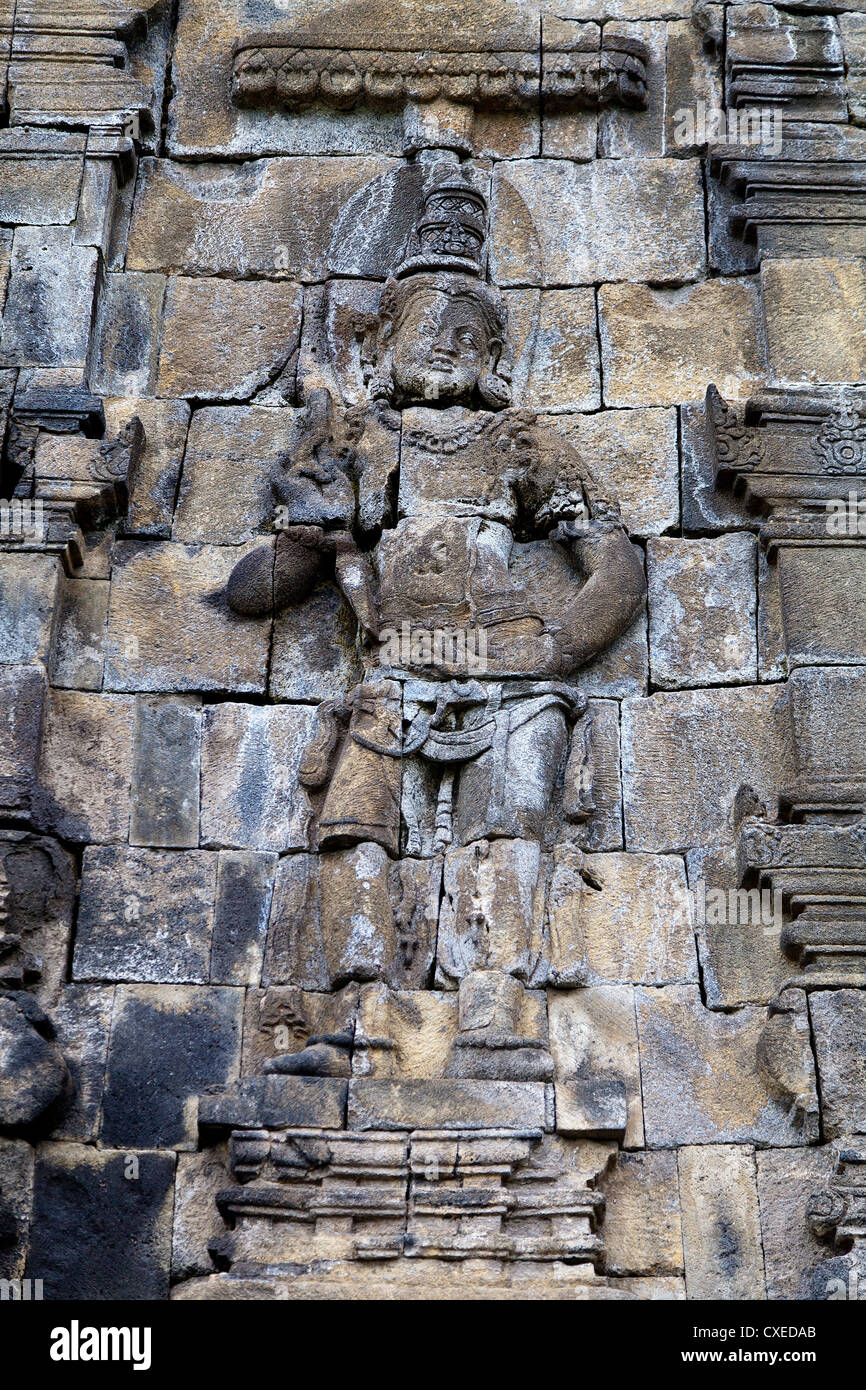 Tempel candi mendut hi-res stock photography and images - Alamy