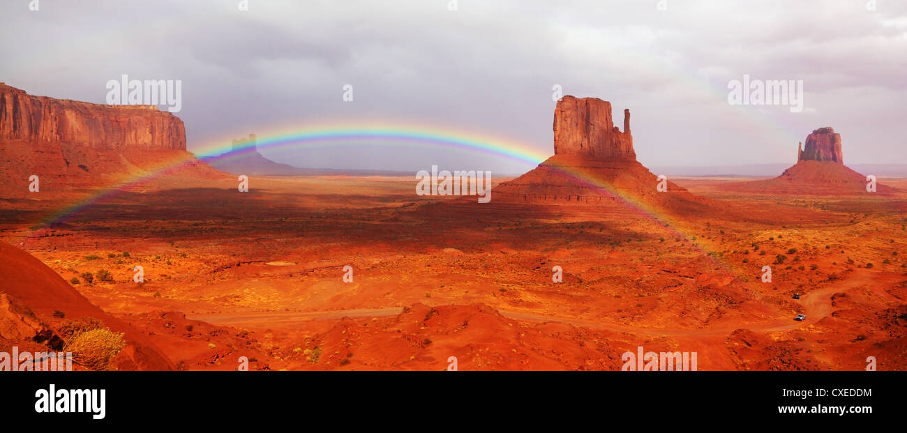 Magnificent rainbow in Monuments Valley Stock Photo - Alamy