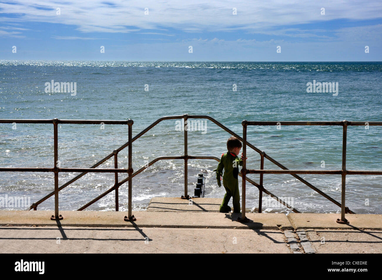 Seaside guard railings hi-res stock photography and images - Alamy